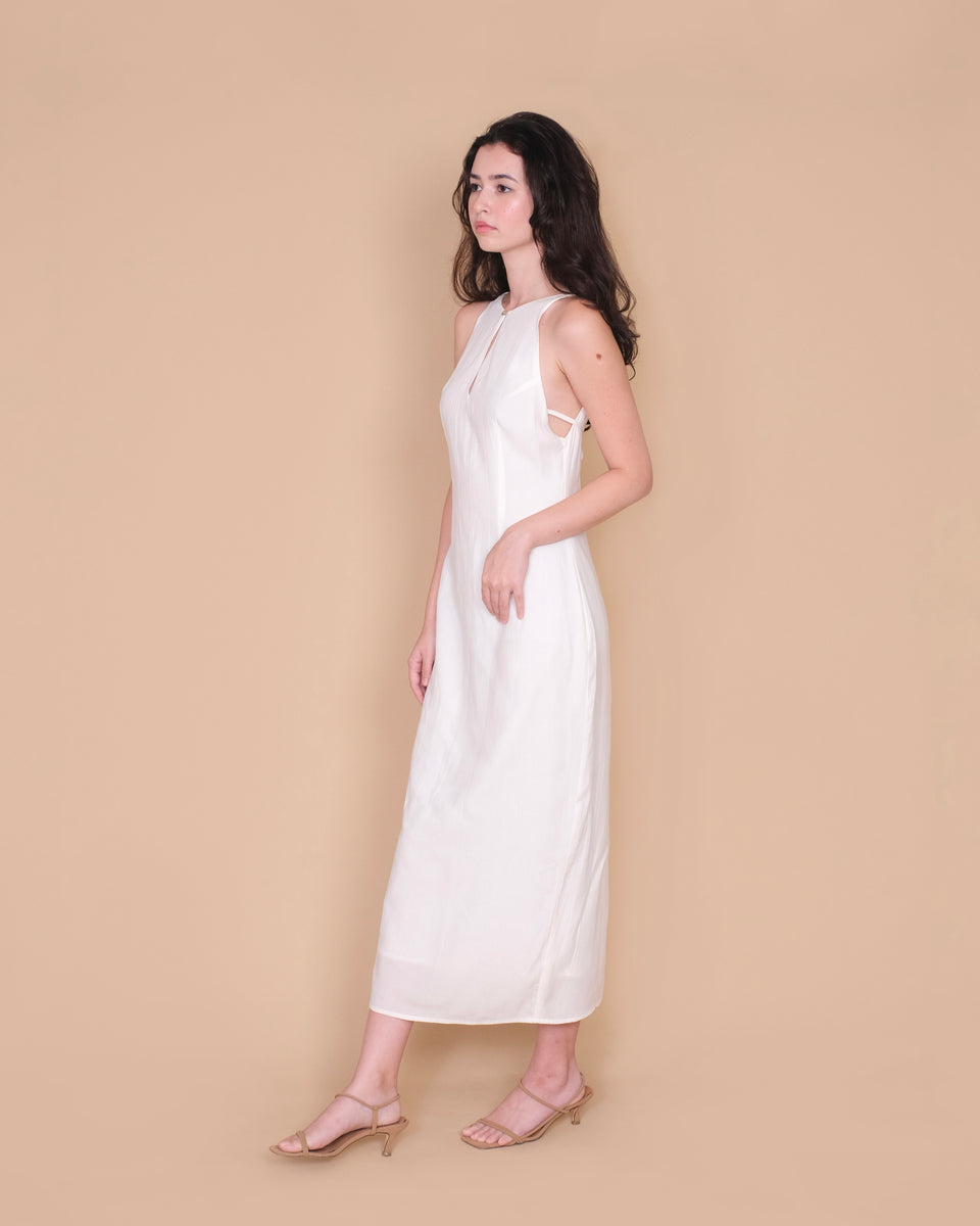 LOW BACK KEYHOLE DRESS in white – lisatelier.co
